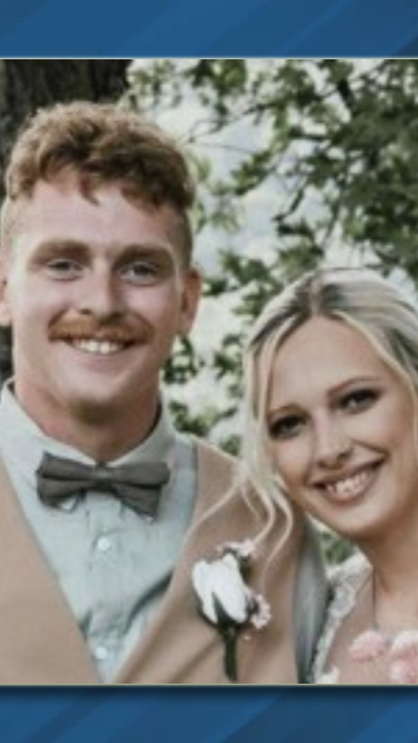 The text messages between Hunter Wells and Charles Cornwall