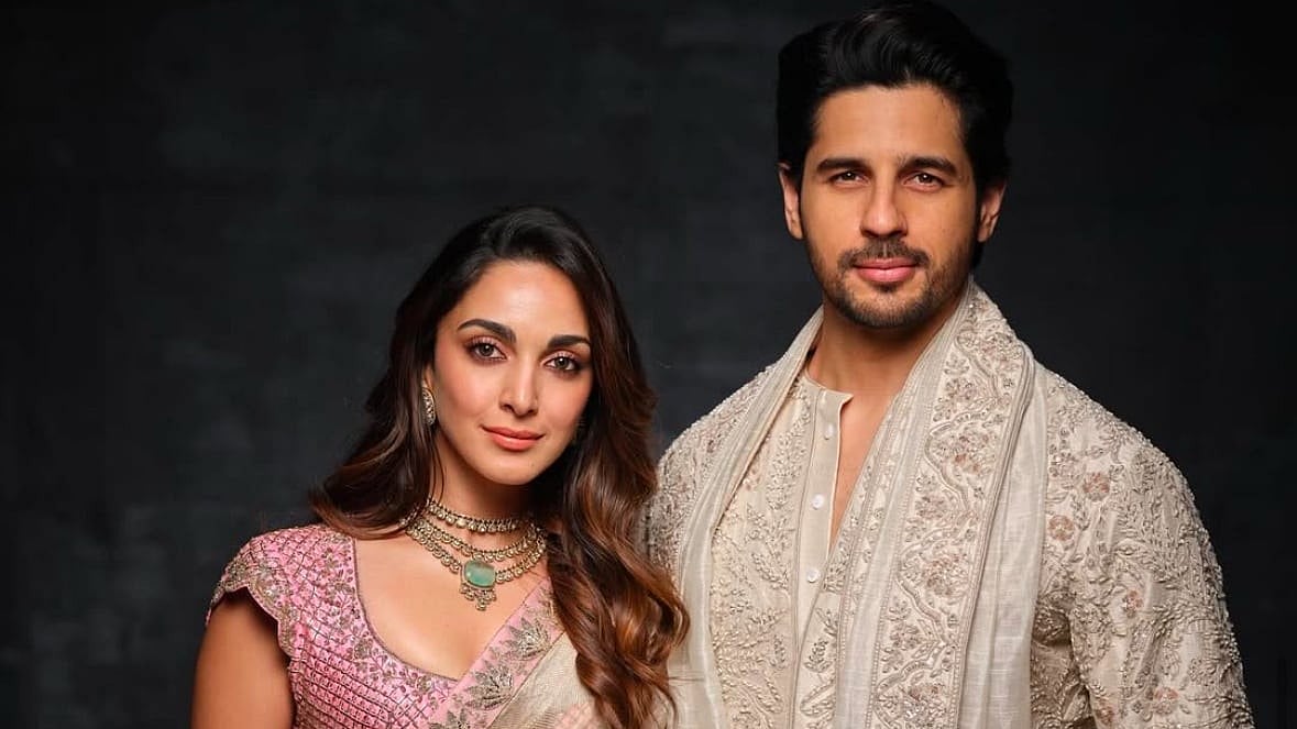 Sidharth Malhotra, Kiara Advani share glimpse of their 'Miss Claus ...