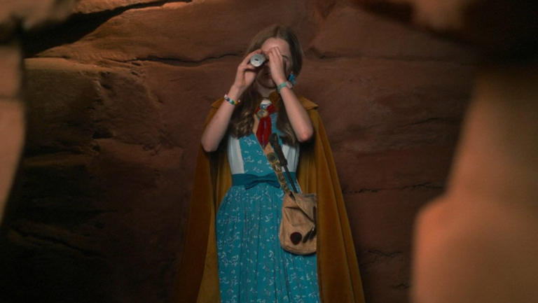 What happens to Max and Holly in Vecna's mind prison in 'Stranger ...