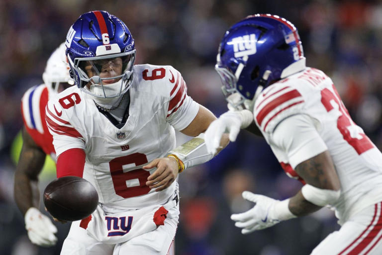 Giants-Raiders leads Week 17 games with major NFL draft implications