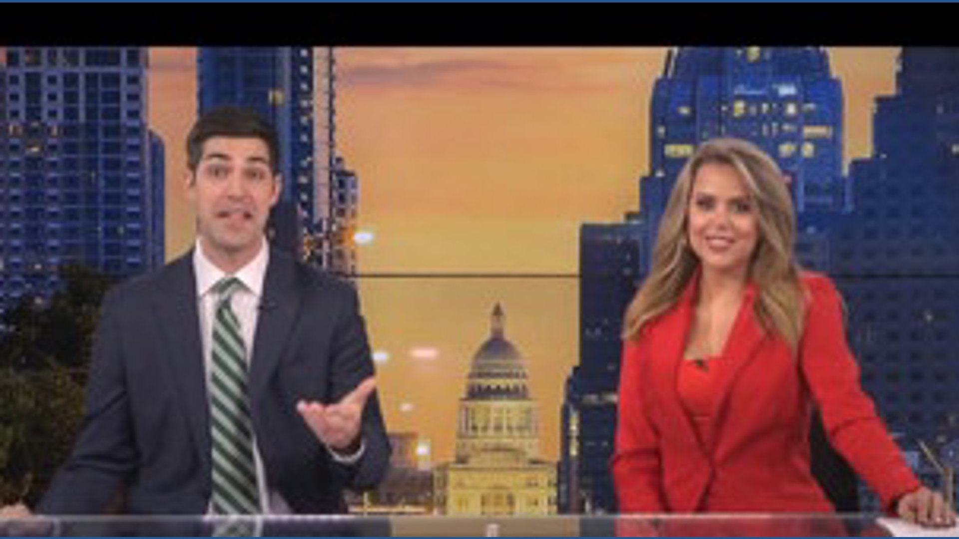 'Make somebody happy' | Austin's horseback Santa celebrates 11 years ...