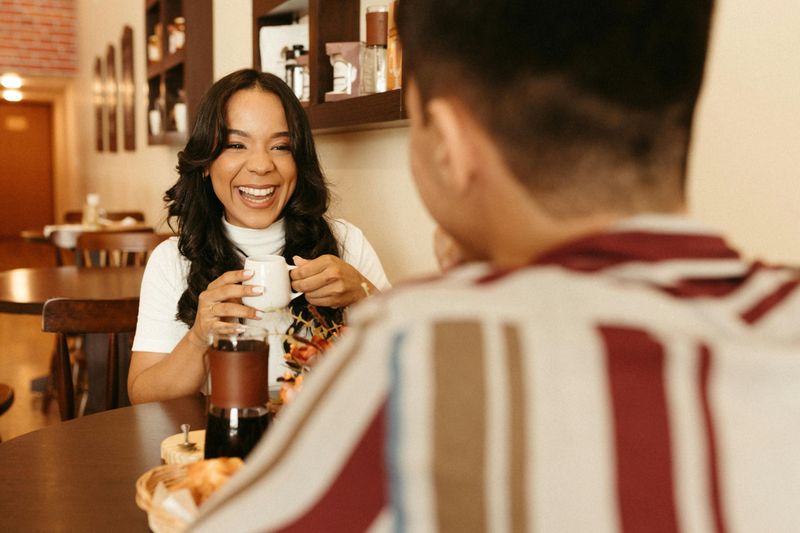 10 things your date notices about you immediately