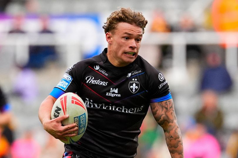 Four standout stars as Leeds Rhinos unearth new halfback star in ...