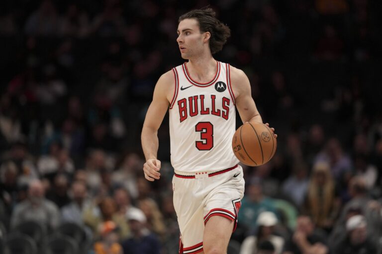 NBA players with 25 and more triple doubles before turning 24