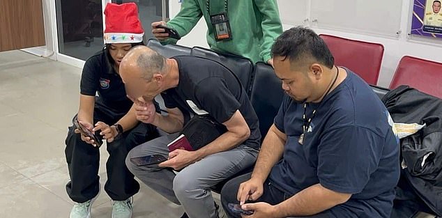 Balding German man reports hair growth scam to Thai police after being ...