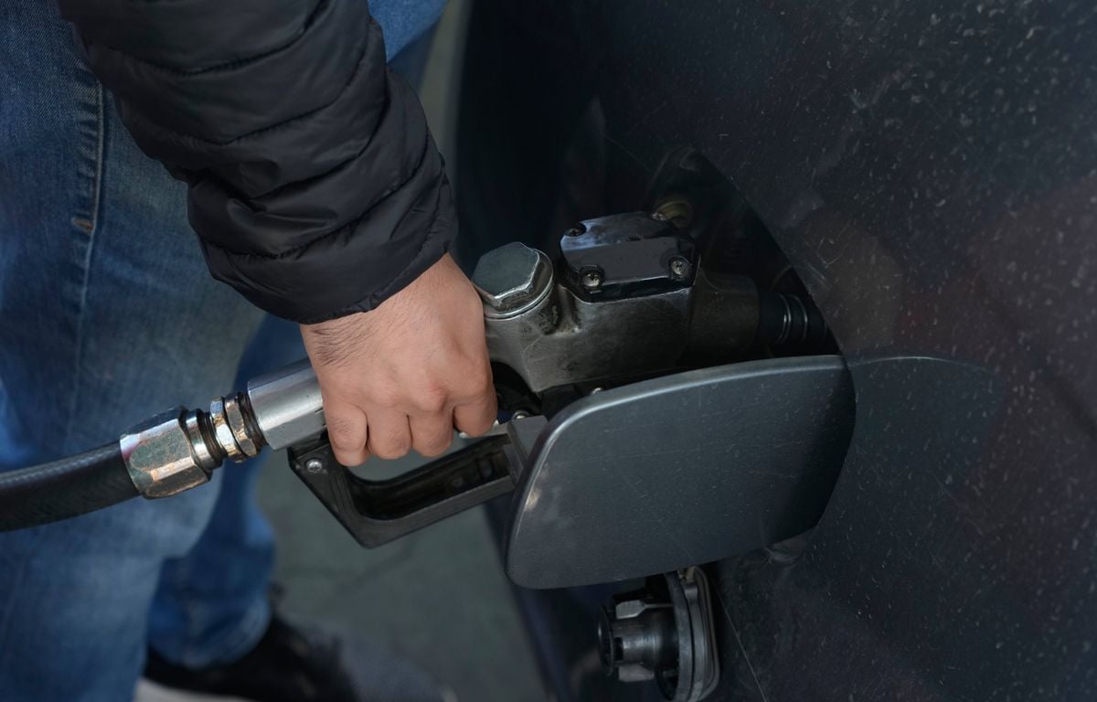 Les prix de l’essence sont au plus bas depuis plus de trois ans