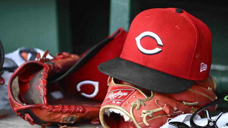 Cincinnati Reds sign young pitcher to minor league deal