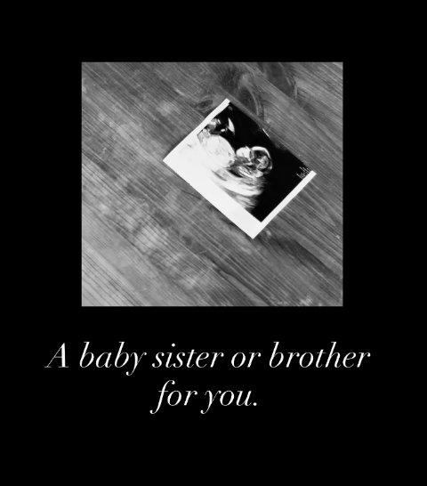 Real-life soap couple reveal gender of second child