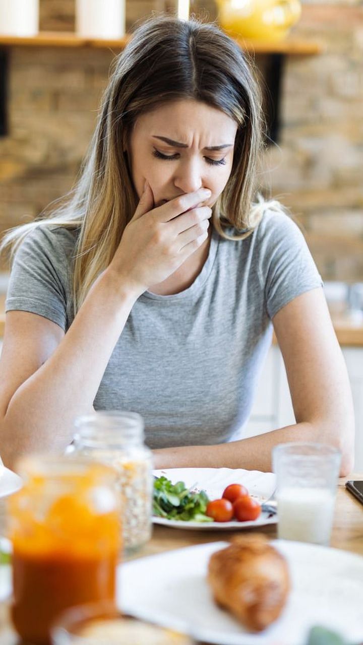 Stomach full signs : ‘पोट भरलं’ हे कसे कळते?