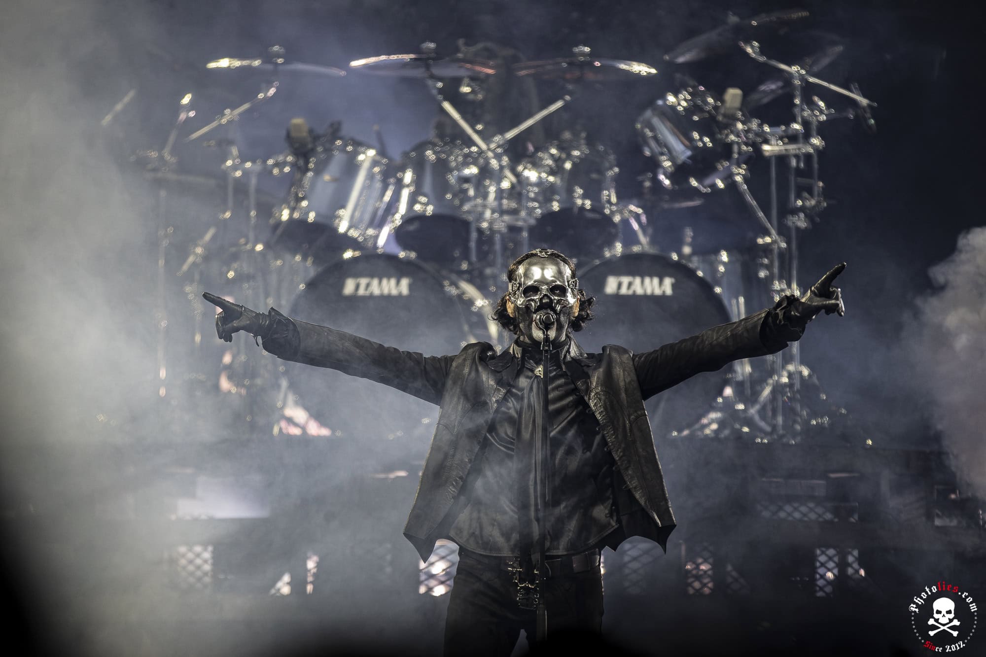 Mitä äärimetallilevyä Ghostin Tobias Forge pitää lajissaan aivan ...