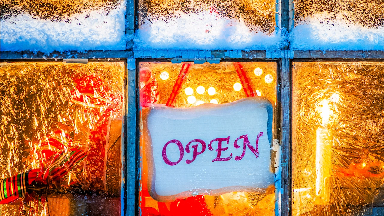 What’s open on Christmas Day: Holiday hours for fast-food chains ...