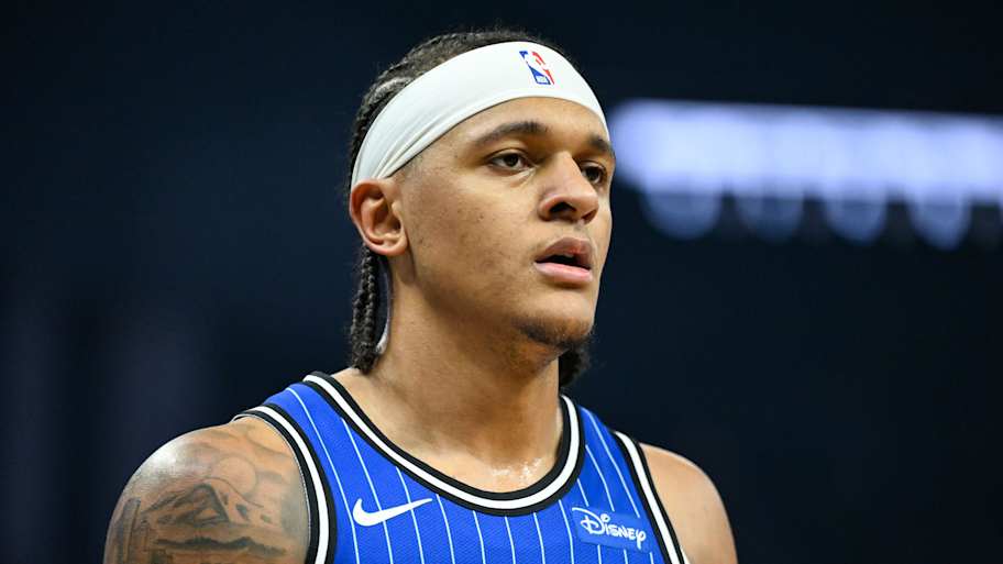 Magic star upset at narrative regarding fit with co-star