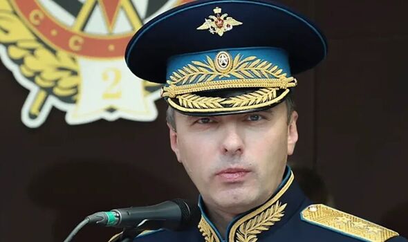Panic in Kremlin as top general mysteriously dies sparking fears of ...
