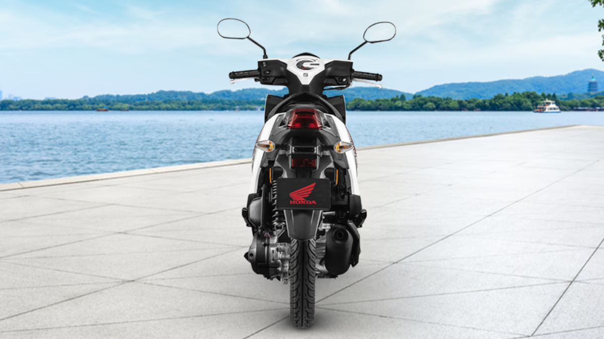 Motor matic keyless 2025: Mulai 20 juta, Honda BeAT atau Yamaha Fazzio ...