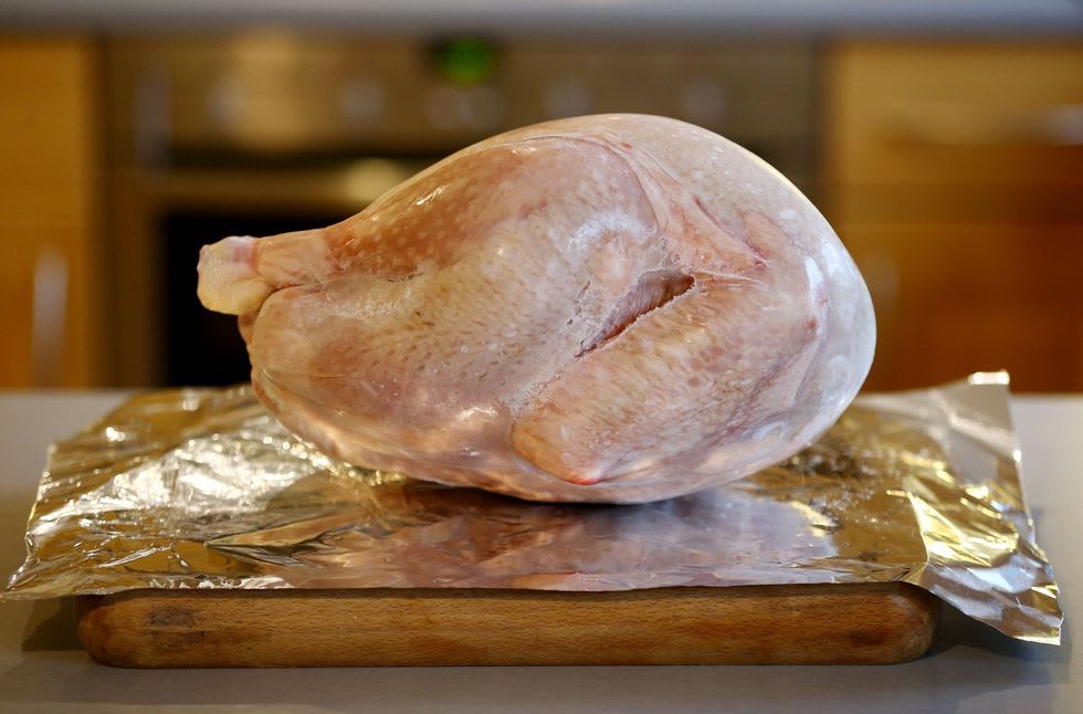 Shoppers reveal Christmas despair after discovering rotten turkeys and ...