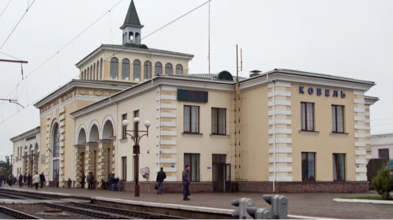 Russian drone attack damages railway infrastructure in Kovel, west Ukraine