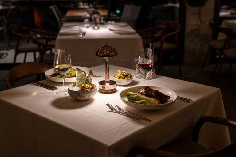 Single woman immediately walked out on first date for this shocking ...