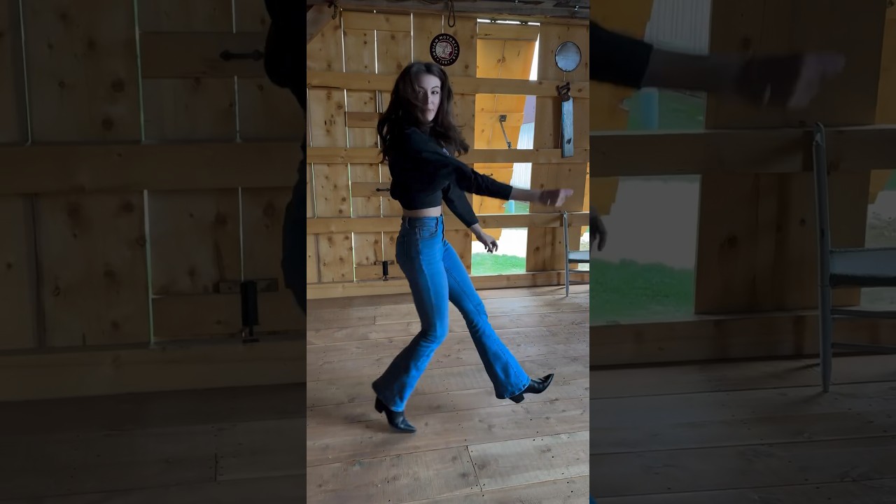 Country moonwalk performance brings standout dance energy