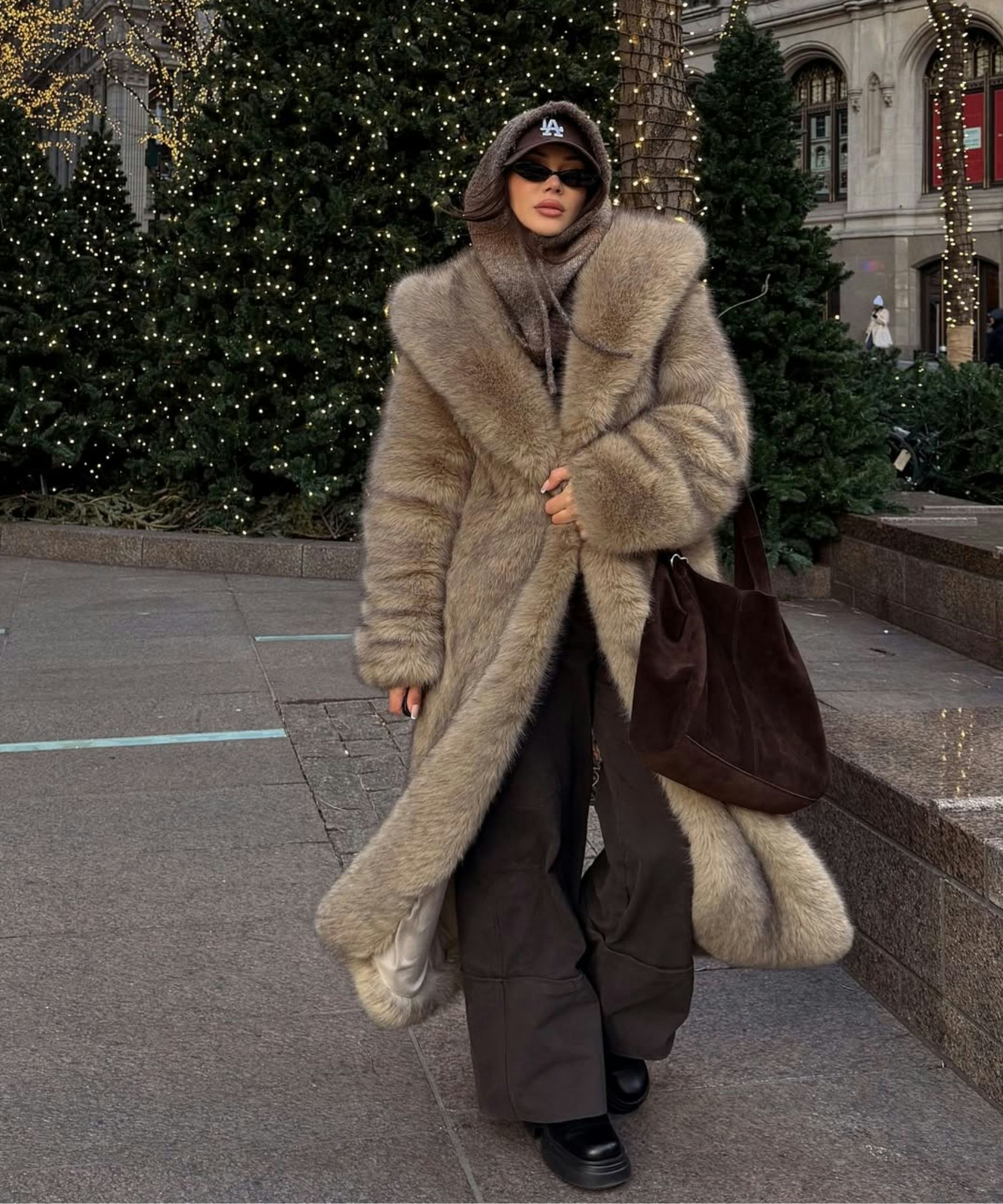 The Mango Boxing Day sale is live and I’m not gatekeeping the 60% off finds