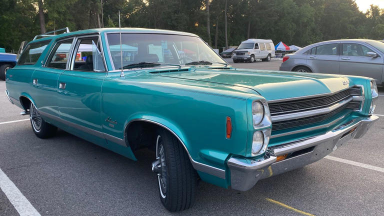 When AMC introduced the Ambassador DPL V8 (and current prices)