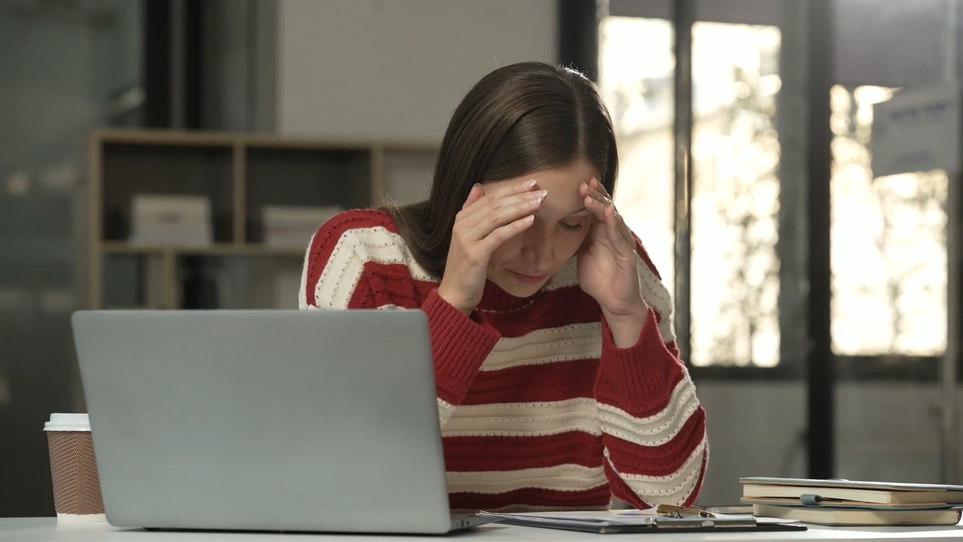 AI slams the brakes on entry-level jobs for new grads