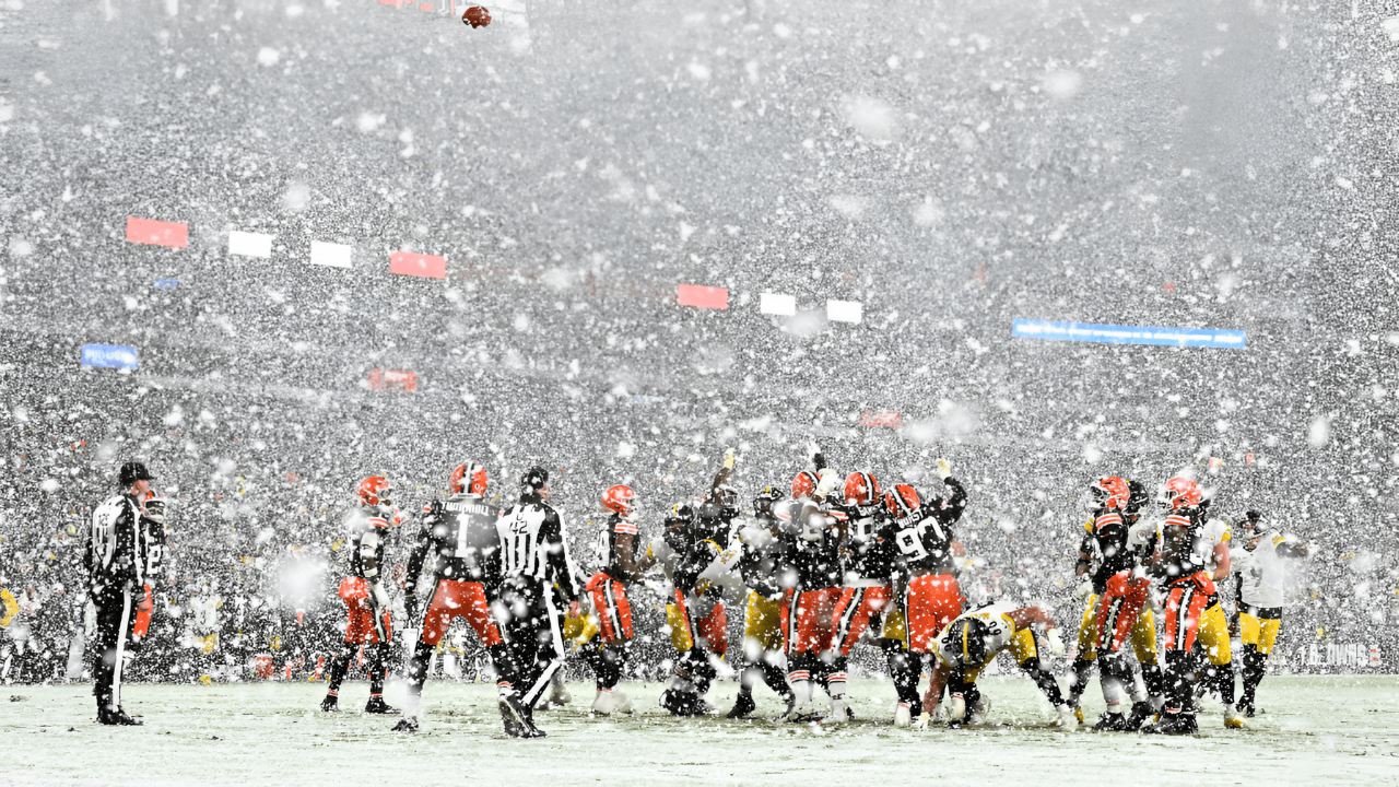 3 Sunday football games face 'life threatening' warning—NFL told to ...