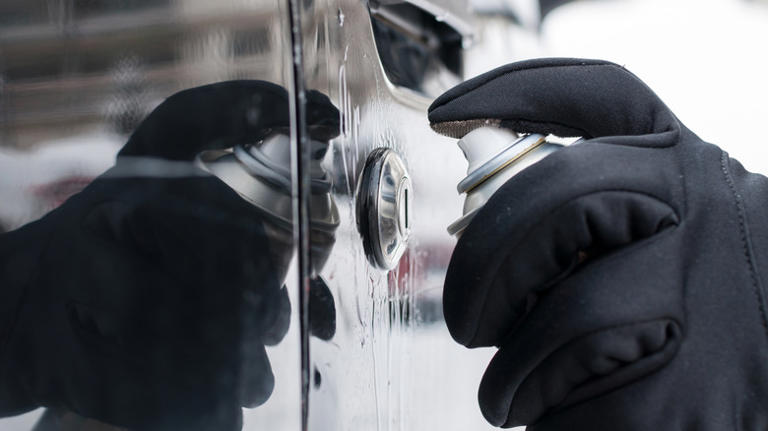 Don't get trapped out: Here's what to do about a frozen car lock