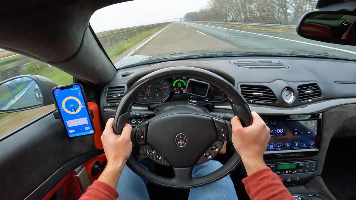 Maserati GranTurismo MC Stradale V8 top speed Autobahn POV