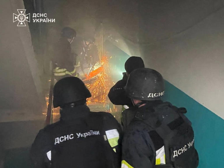 Casualties rise in Chernihiv after drone hits apartment building ...