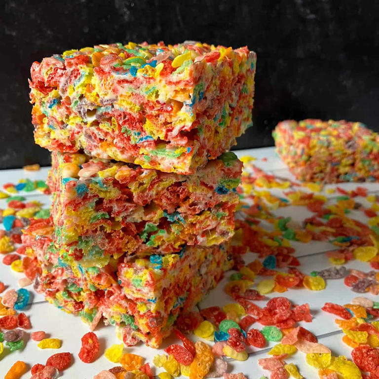 Family fun recipe: Fruity Pebbles cereal bars