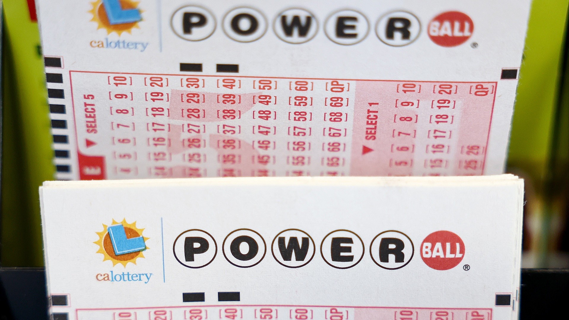 Who is the winner of the $1.8B Powerball ticket in Arkansas?