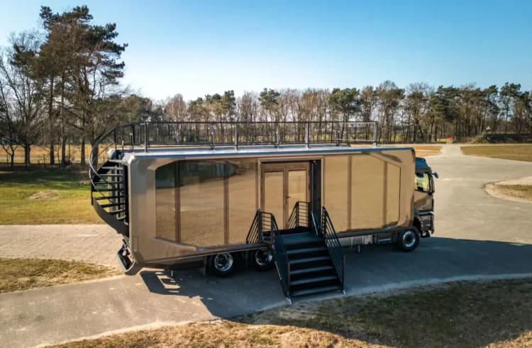 The ultimate off-grid beast: Shiver 6x6 expandable RV