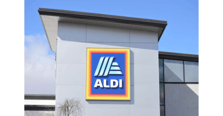 6 Aldi Holiday Buys Youll Love and a Few Youre Better Off Skipping This ...