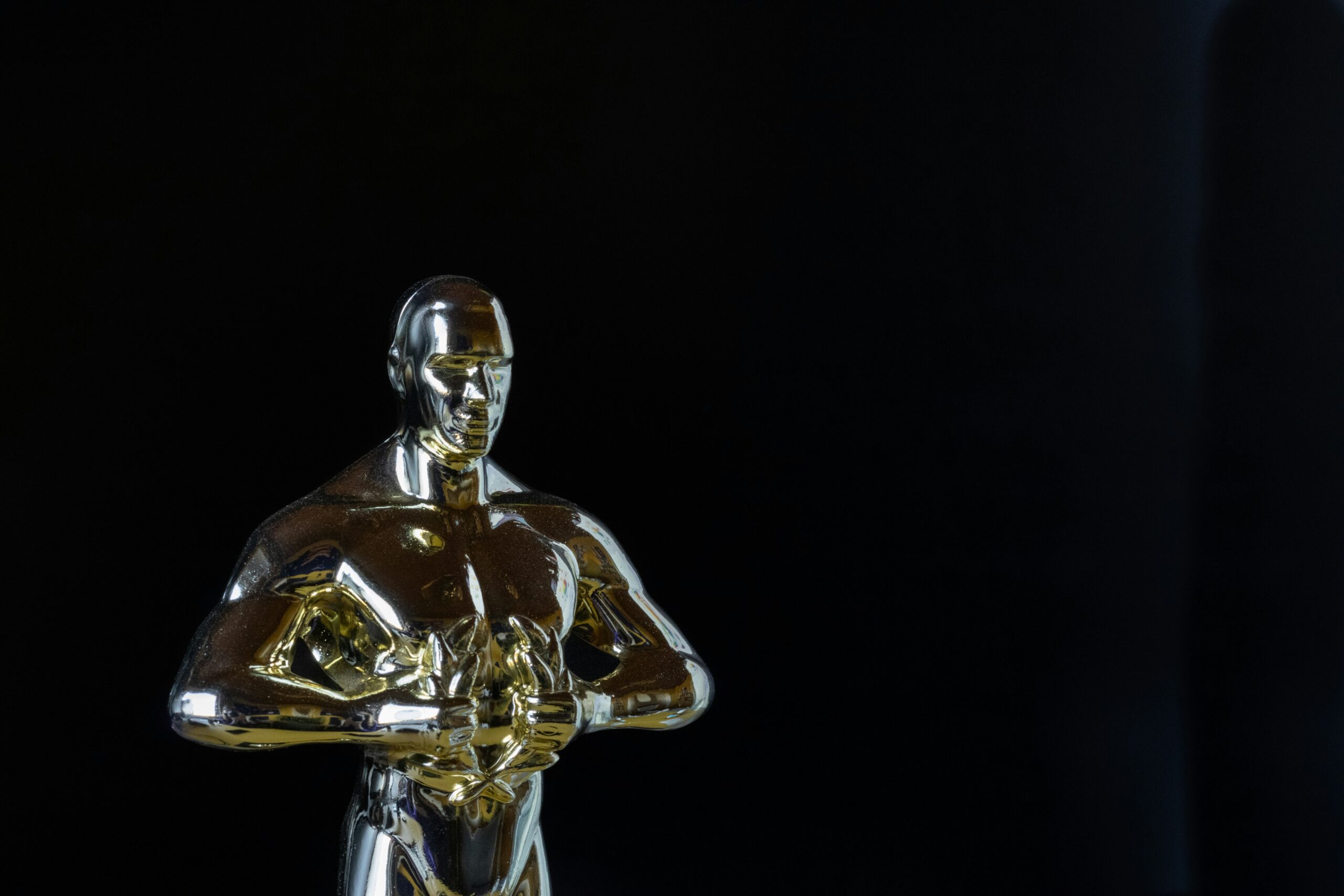 6 Oscar winners many assume were born in the US - but weren't