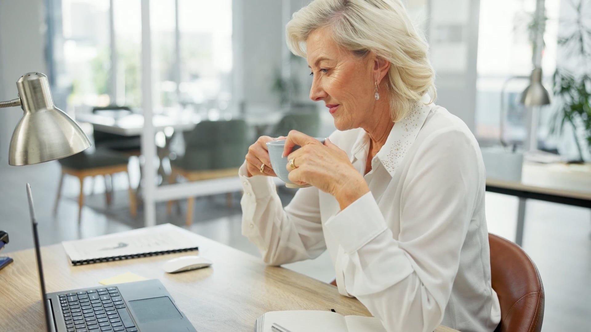 Tokyo study: Grey hairs grow when cells self-destruct to prevent cancer