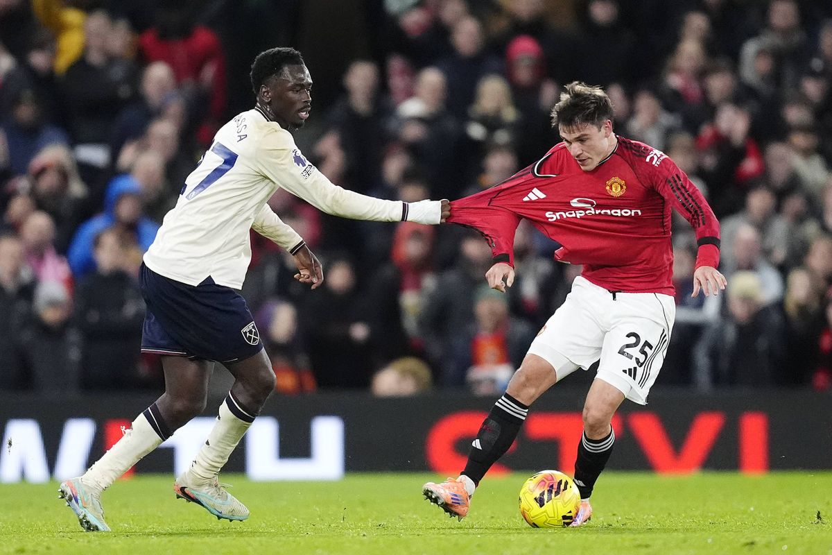 Arnaqué par le PSG, MU se venge sur l'OM et l'OL