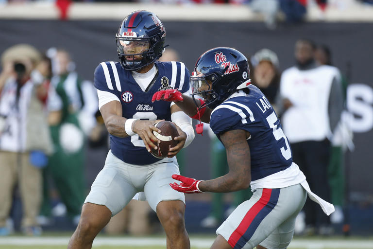 College football quarterfinals preview