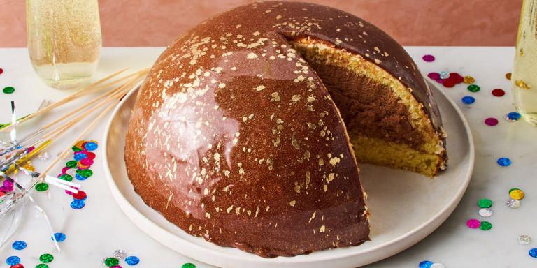 My ball drop cake will be the star of your New Year's party