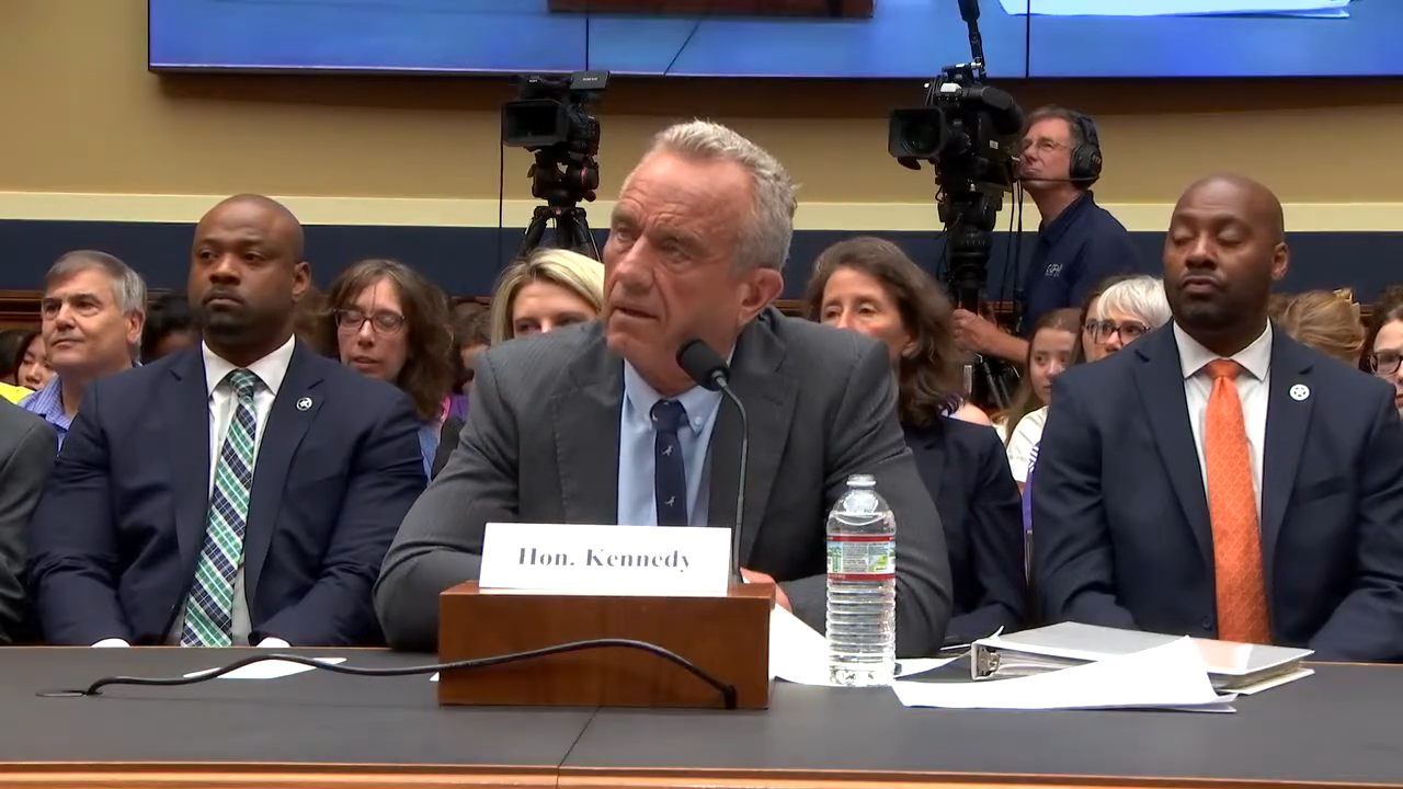 'I haven't seen the website': RFK Jr. gets caught slacking, admits he ...