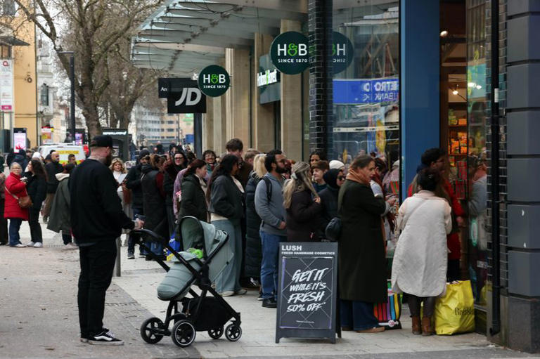 Massive queue for Lush sale in Cardiff