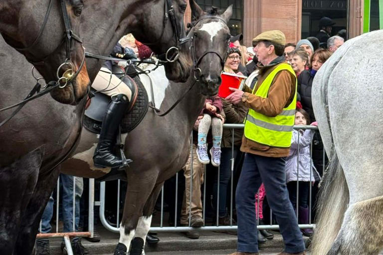 Boxing Day hunts go ahead across Wales as supporters vow to fight ban