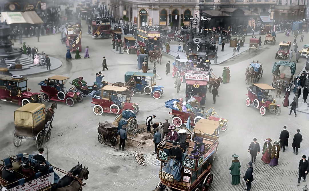 24 colorized photos from the 1910s