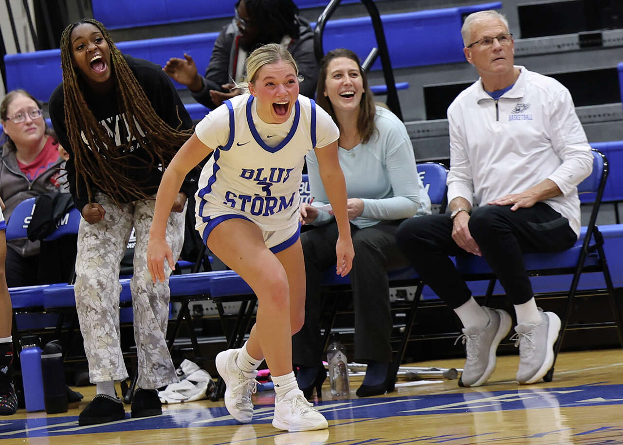 CM grad Kelbie Zupan thriving in second chance at basketball with SWIC