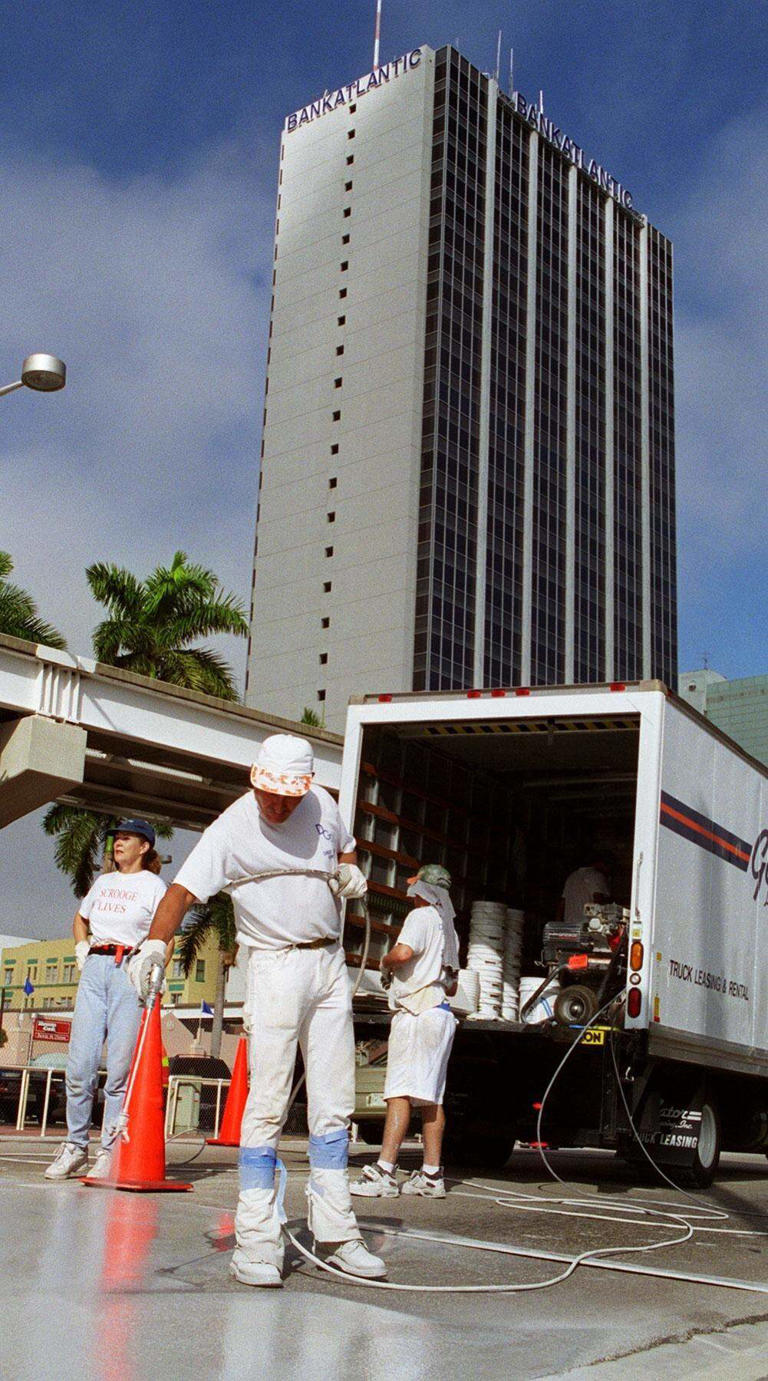 Downtown Miami once had a different vibe on New Year's Eve. Take a look