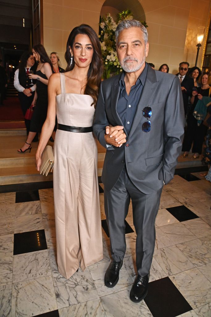 Los looks más icónicos de Amal Clooney que definieron su estilo