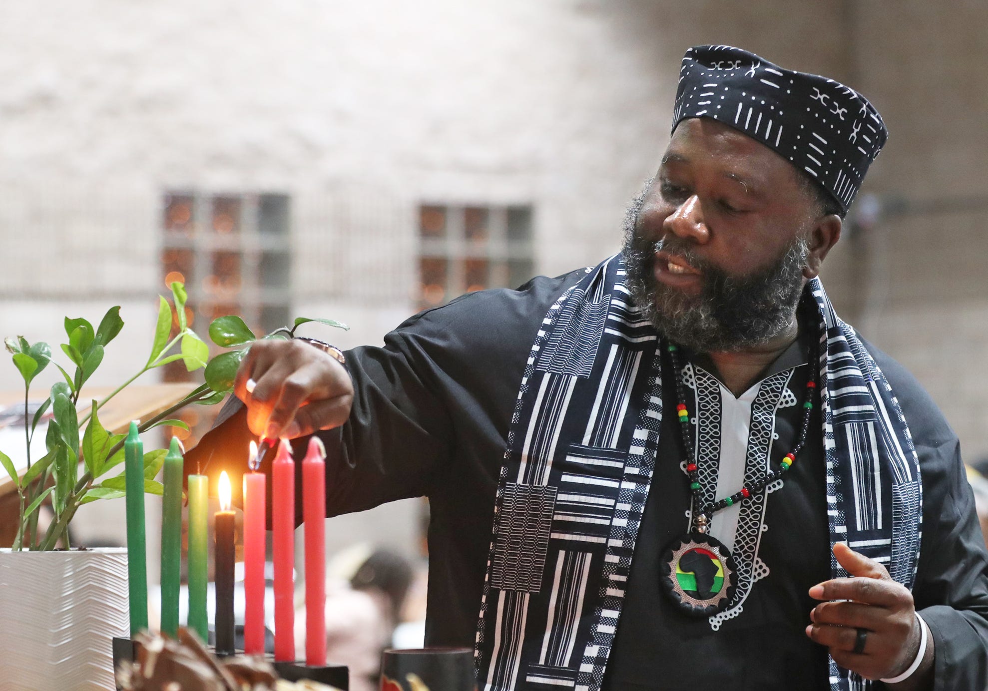 Kwanzaa has arrived. Here's how to celebrate the holiday in Akron