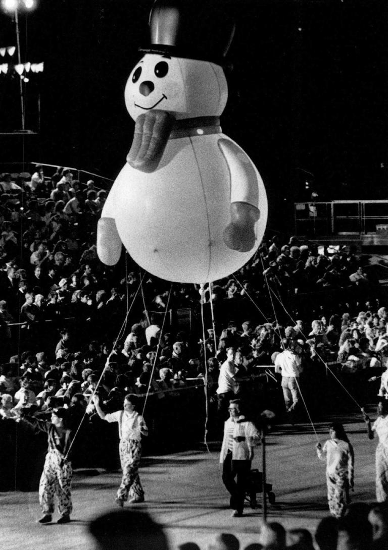 Downtown Miami once had a different vibe on New Year's Eve. Take a look