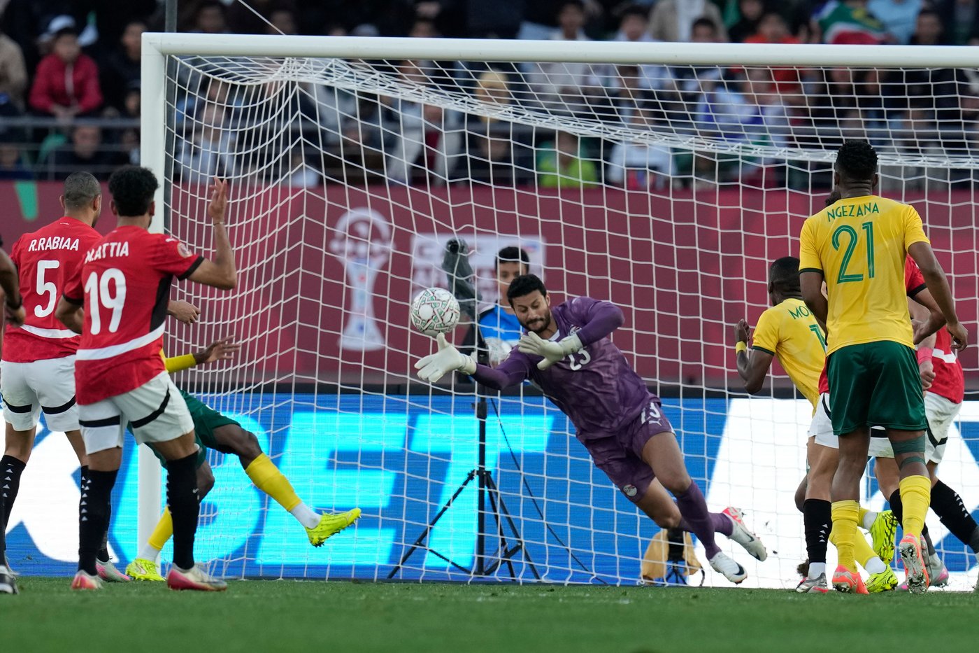 Salah steers Egypt into knockout round, Morocco made to wait as VAR ...