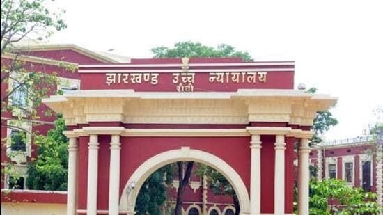 Jharkhand high court levies fine on water resources dept officials for ...