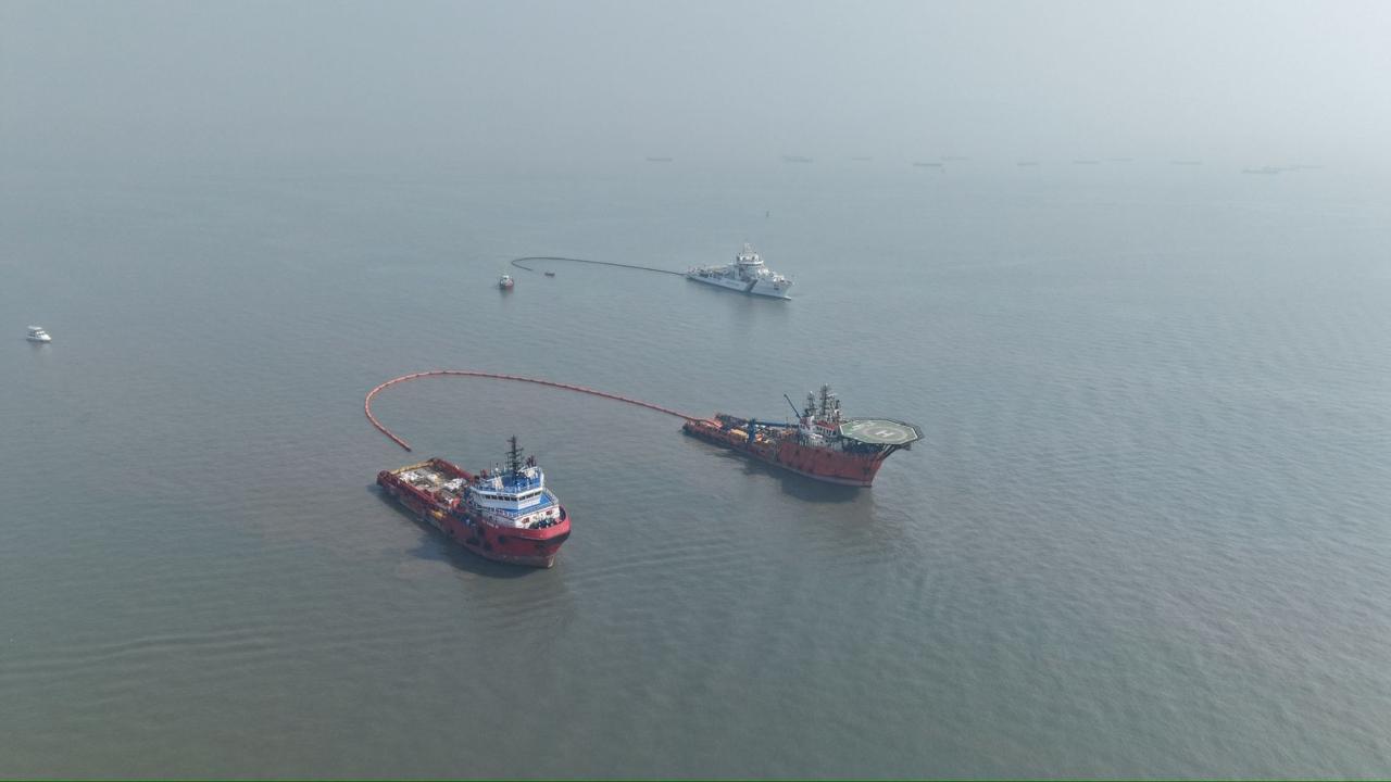 Coast Guard conducts regional-level pollution response exercise off Mumbai